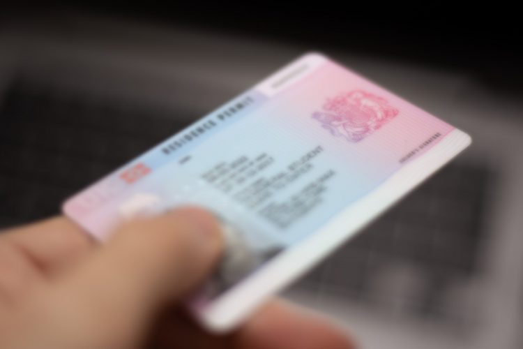 Autorização de Residência em Portugal (AR): como solicitar